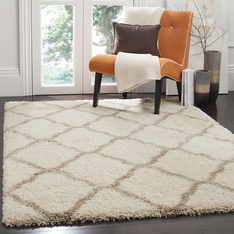 Click here for Safavieh Hudson Aline Geometric Shag Area Rug Ivor... prices