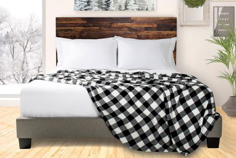 Click here for Safdie & Co. Blanket Knit Printed Buffalo Plaid Bl... prices