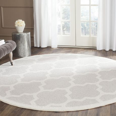 Click here for Safavieh Amherst Roderick Geometric Area Rug Light... prices