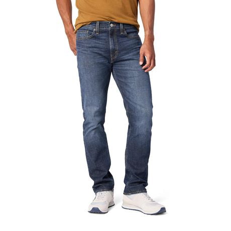 Levi Strauss Signature™ Men's Slim Straight Jeans (Online only ...