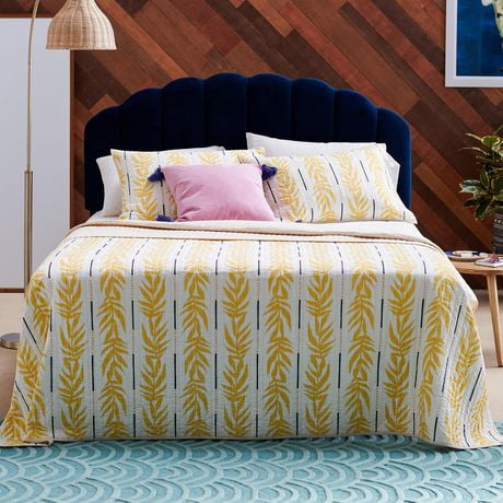 Click here for Flower Home By Drew Barrymore 3 Piece Quilt Set Ye... prices