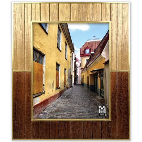 Click here for Hometrends 8X10 Two Tone With Gold Edge Frame Brow... prices