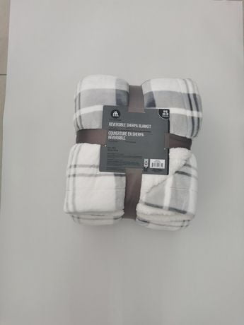 REVERSIBLE SHERPA BLANKET, SHERPA BLANKET - Walmart.ca