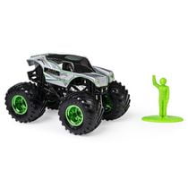 Monster Jam, Official Alien Invasion Monster Truck, Die-Cast Vehicle ...