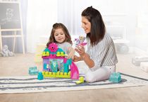 Mega Bloks Flower Fairies Enchanted Cottage | Walmart Canada